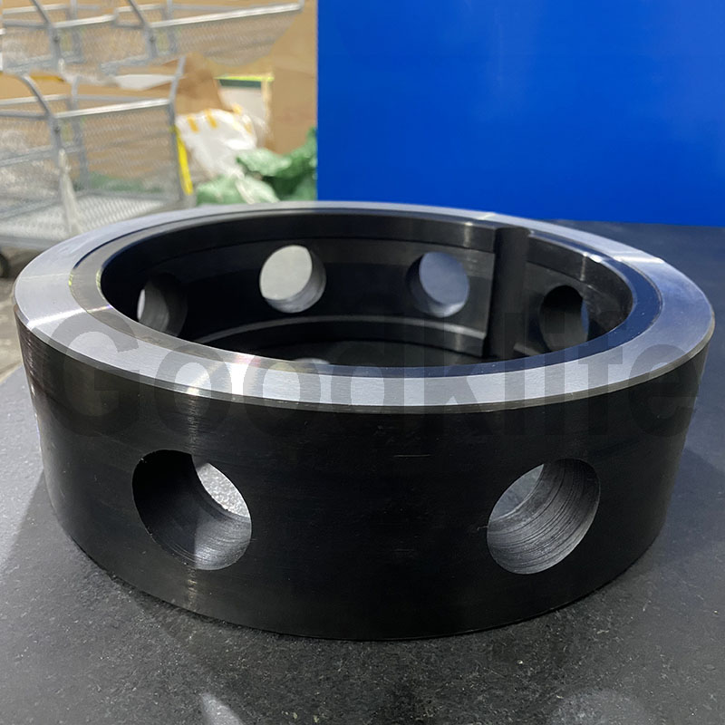 Circular steel rings bonded stripper spacer for slitting line